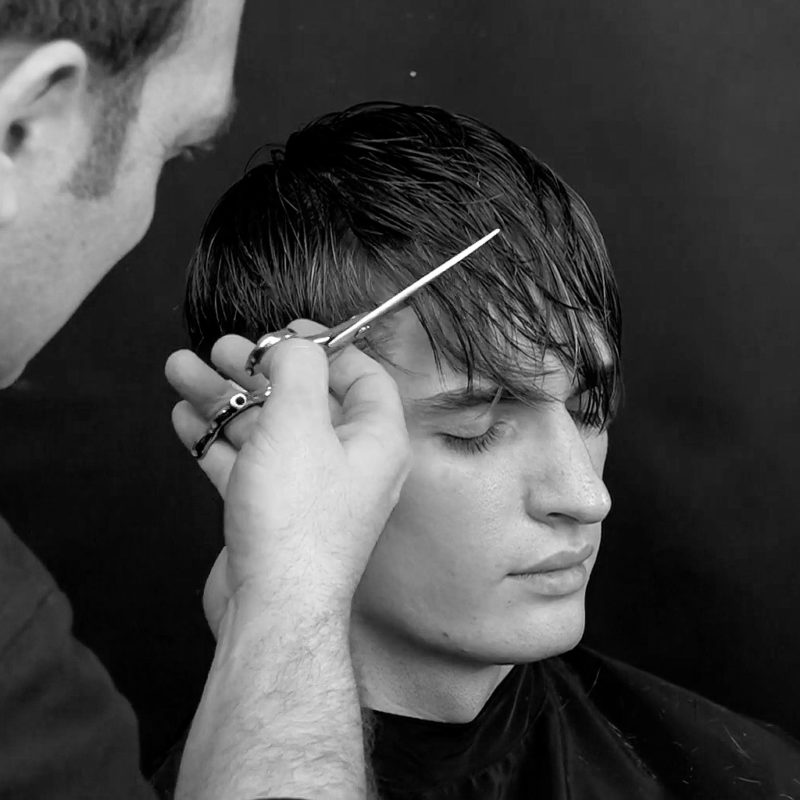 Mohawk / Mohican Cut - Tahe Advanced Barber